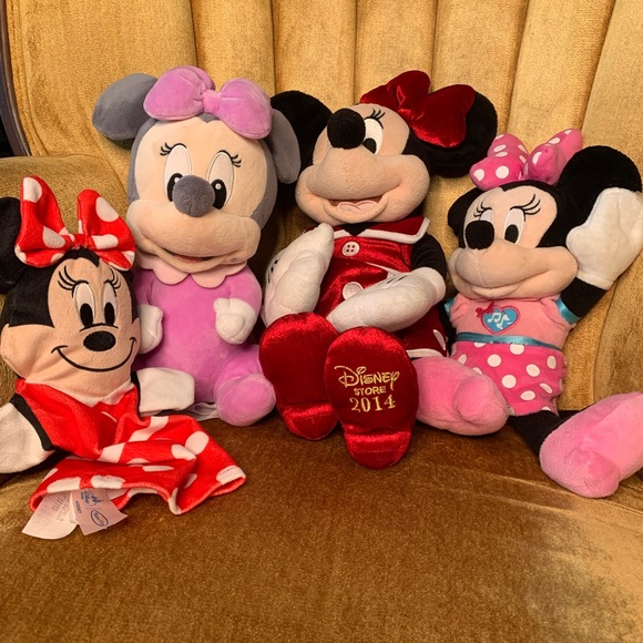 Disney | Toys | Lot Of Four Disney Minnie Mouse 3 Plush Puppet | Poshmark